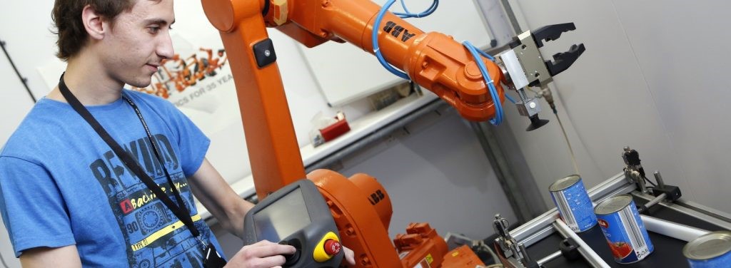 Robotics-Banner-1024x376 (2) - Lancashire Skills and Employment Hub